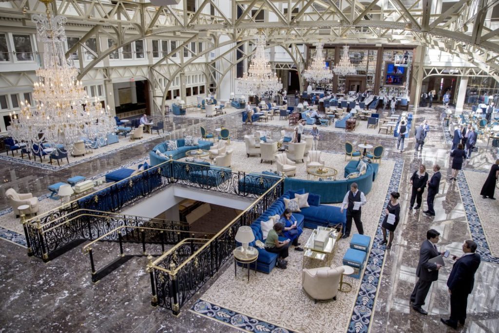 Te presentamos el nuevo y lujoso Hotel de Donald Trump - Vaya lujo